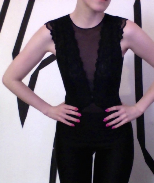 H&M - Schwarzer Spitzen Body mit Rückenausschnitt :: Kleiderkorb.de