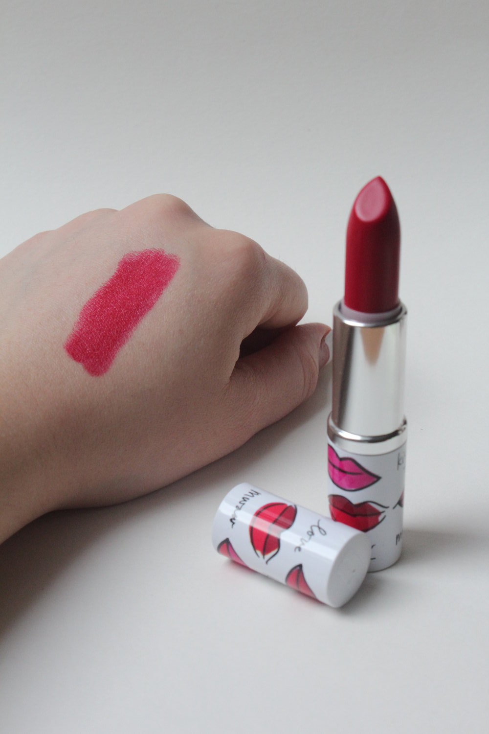 Rot/Matt Lippenstift von Clinique :: Kleiderkorb.de