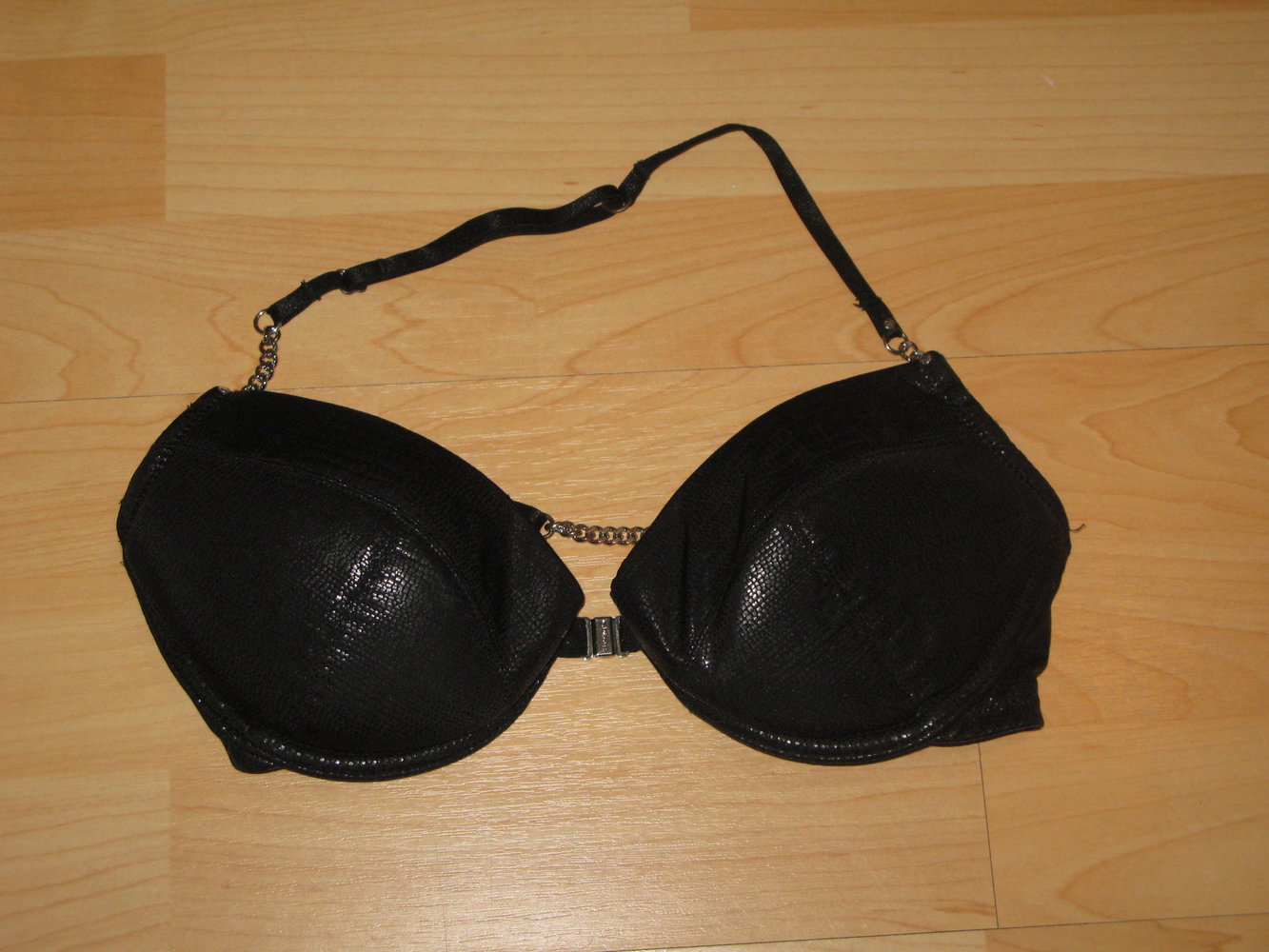 New Yorker Censored (?) - Neckholder PushUp BH schwarz in Schlangen ...